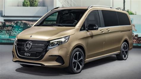 Facelifted Mercedes Eqv Turns Up The Tech Drivingelectric