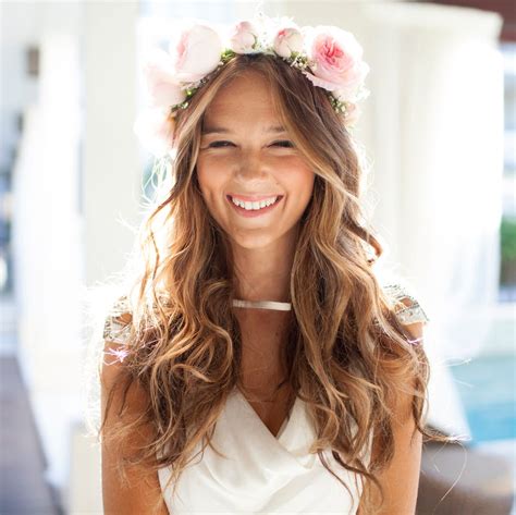 20 Best Wedding Hairstyles For Long Hair In 2024