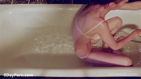 Mila Azul Get Closer And Wetter With Mila Lustweek 23 Porn Pic