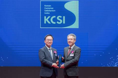 코웨이 ‘2024 Kcsi서 정수기·침대 부문 1위 아시아경제