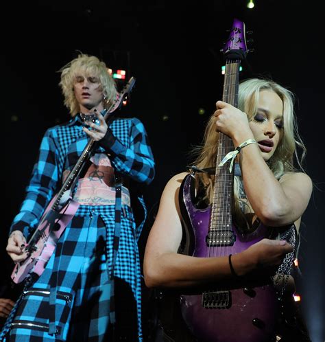 Mexican District Who Is Sophie Lloyd Megan Fox Joked About Machine