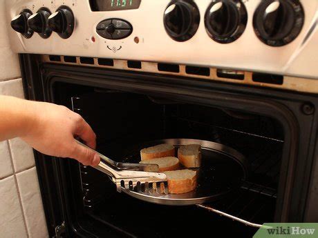 How To Toast Bread Without A Toaster Quick Easy Ways