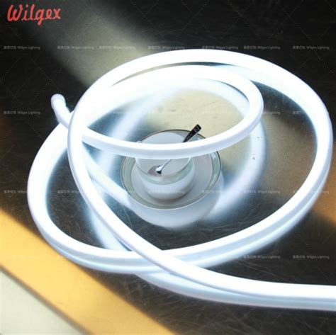 220v 파란색 360 라운드 Led 네온 플렉스 의 고품질 220v 파란색 360 라운드 Led 네온 플렉스