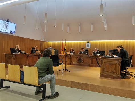 Absuelto El Padre Acusado De Abuso Sexual A Su Hija De A Os En Sobrarbe