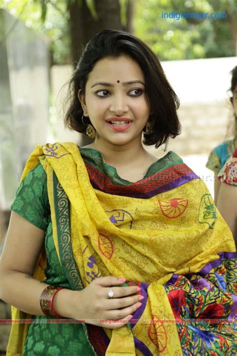 Shweta Basu Prasad Actress Photos Images Pics And Stills