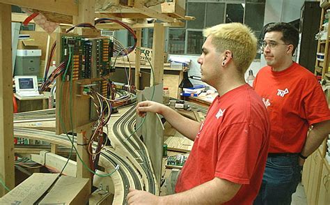 What Is Dcc Model Train Control At Matthew Hammond Blog