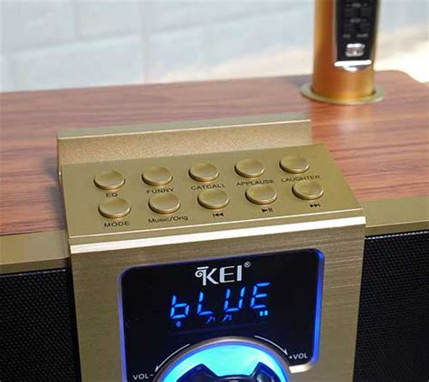 Loa Karaoke Mini Kei K08 Kèm Theo 2 Mic Ko Dây