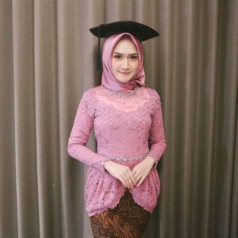 Inspirasi Model Kebaya Modern Wanita Untuk Berbagai Acara My XXX Hot Girl
