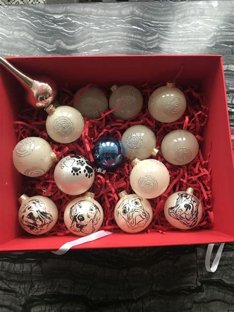 Набір ялинкових прикрас кульки скло молочні срібло 300 грн Подарунки на Новий рік Київ на Olx