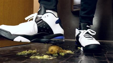 NIKE AIRMAX CRUSHING FRUIT ThisVid Com NIKE AIRMAX CRUSHING FRUIT ThisVid Com