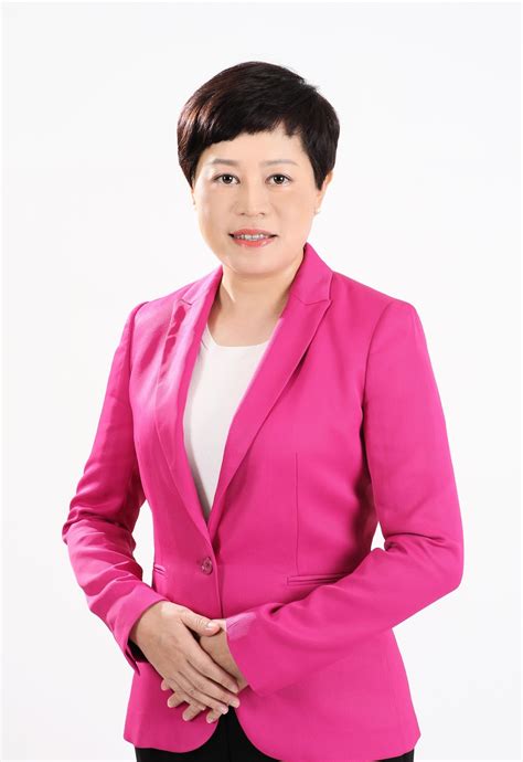 陳虹 全國政協委員陳虹： 牢記使命 信心滿滿