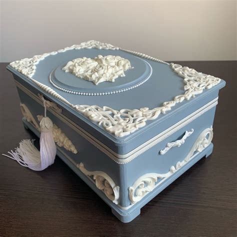 Большая шкатулка для украшений Веджвуд купить в интернет магазине Ярмарка Мастеров по цене 12000