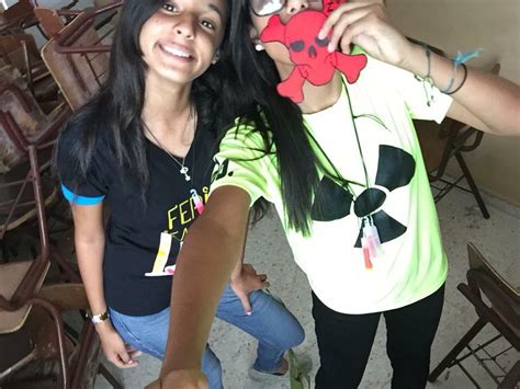 Daniela Collado Soydaniela4 Twitter