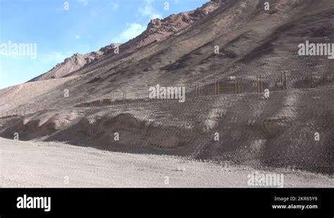 Fence Zone Boundary Stock Videos And Footage Hd And 4k Video Clips Alamy