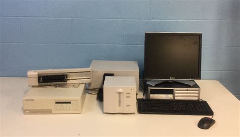 Agilent 89090a Peltier Temperature Controller With Cell Holder