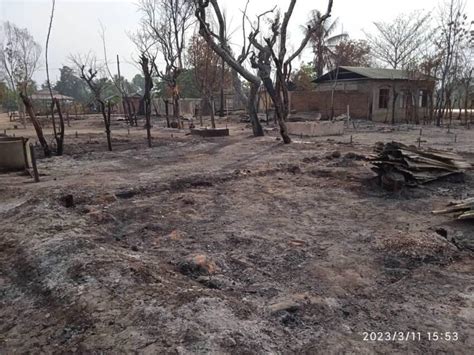 ဝက်လက်မြို့နယ်ရှိ ကျေးရွာ ၆ ရွာမှ ပြည်သူ ၆ ဦးကို သတ်ဖြတ်၊ စစ်တပ်၏ မီးရှို့ဖျက်ဆီးမှုကြောင့