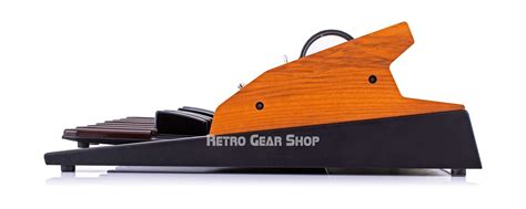 Moog Taurus Iii Pedals Bass 3 Analog Synth Synthesizer Retro Gear Shop