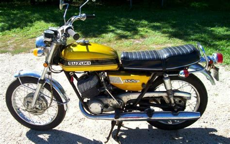 Suzuki T350 Rebel 1970 1971 Specs Performance And Photos Autoevolution