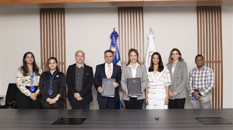 ministerio de cultura firma convenio para el desarrollo y