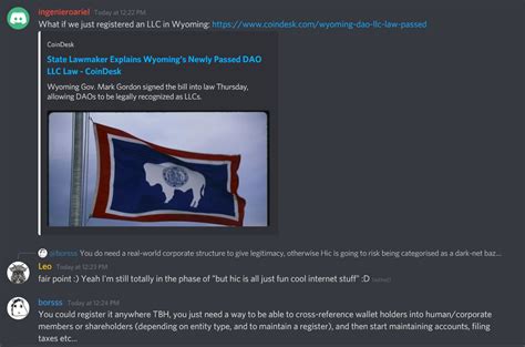 Decentralized Autonomous Organizations Daos Explained Simply D Core