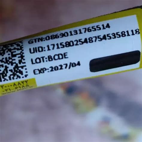 خرید و قیمت بالم لب حرارتی کرومی ملودی سینامورول پوم پوم پوچاکو فانتزی کیوت از غرفه جینگولیجات