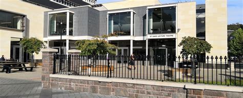 Otago University Visitors Centre And St Davids Lecture Theatre By Oamaru Stone Parkside