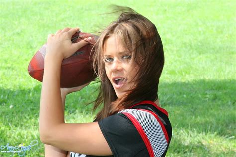 Ann Angel Shows Off Her Ball Handling Skills Porn Pictures Xxx Photos Sex Images 3527774 Pictoa