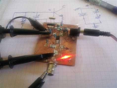 Colpitts Crystal Oscillator Electronics Lab