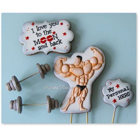 Для личного героя с любовью 💪🏋 Печенье ко дню святого валентина Капкейки Украшенное печенье