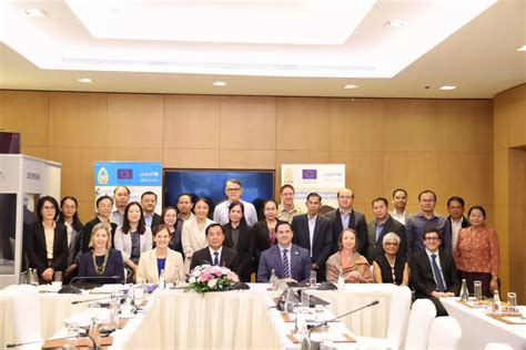 ກອງປະຊຸມລະດັບຊາດ ຊ່ວຍກຳນົດເສັ້ນທາງການພັດທະນາການສຶກສາລະດັບປະຖົມສຶກສາ ໃນ ສປປ ລາວ