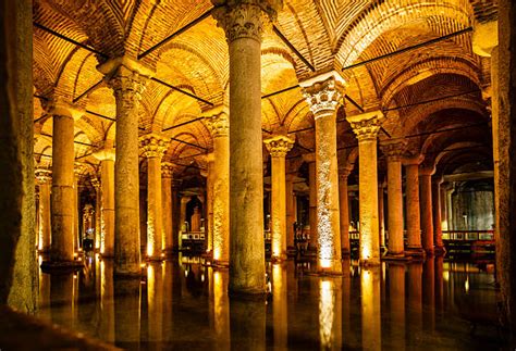 1300개 이상의 예레바탄 사라이 이미지 스톡 사진 그림 및 Royalty Free 이미지 Istock