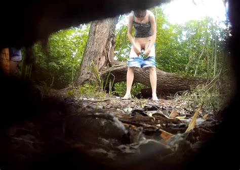 Girls Peeing Voyeur