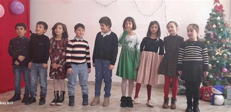 ბუგეულის საჯარო სკოლის მოსწავლეთა ზღაპრული საახალწლო სანახაობა ეტალონი