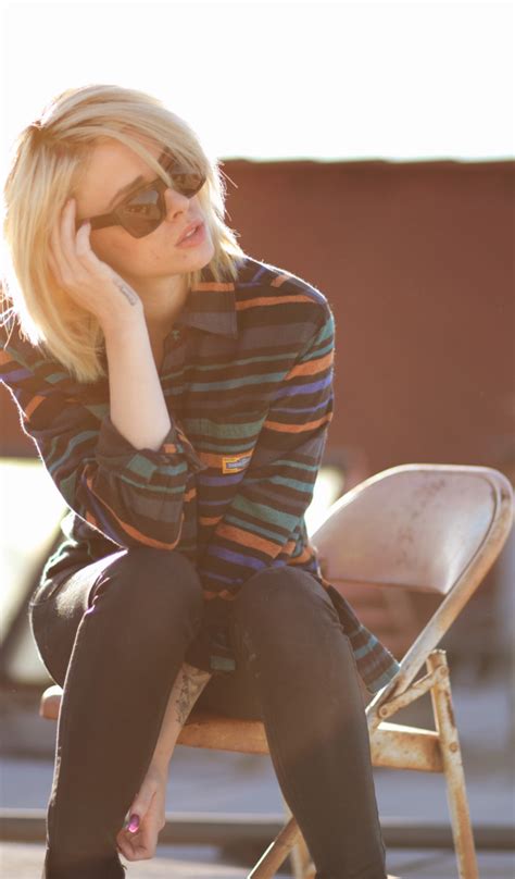 Download Wallpaper Girl Model Glasses Blonde Alysha Nett Section