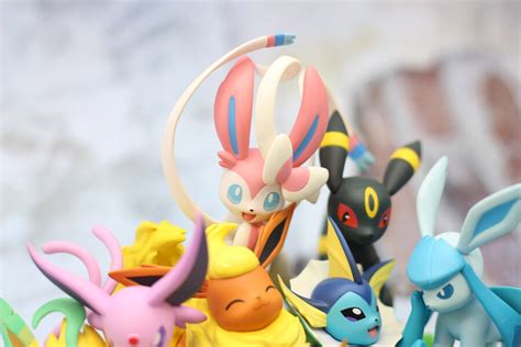 메가하우스 이브이 프렌즈 피규어 갤러리