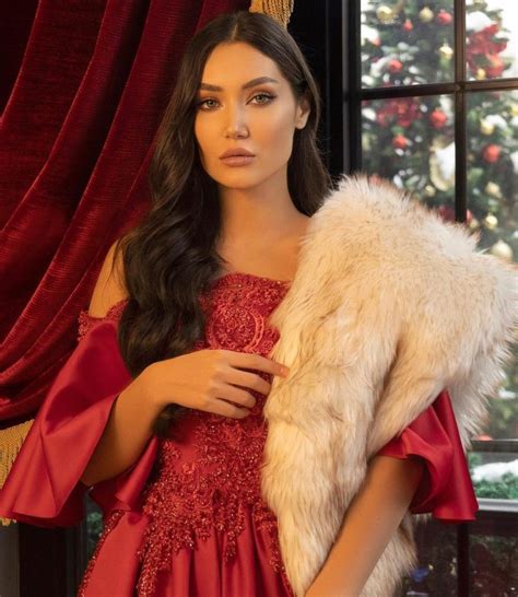 Kuruluş Osman Ayça Hatun Kimdir Yulduz Rajabova Kim Sevgilisi