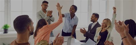 How Does Peer To Peer Recognition Benefit The Workplace