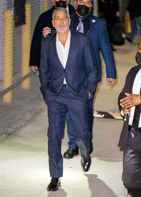 George Clooney Looks Dapper In Suit As He Arrives At Jimmy Kimmel Live