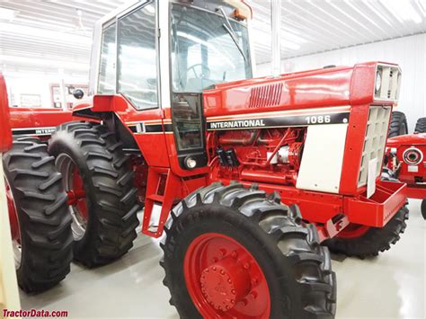 1066 International Tractor