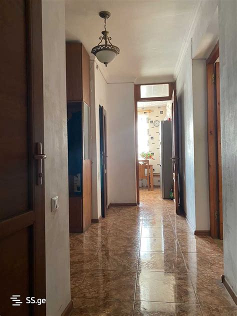 იყიდება 4 ოთახიანი ბინა გლდანში 105000 31172813 Ss Ge