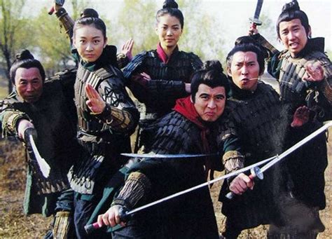 台湾屈中恒和钮承泽是同一个人吗 撞脸男星资料大盘点