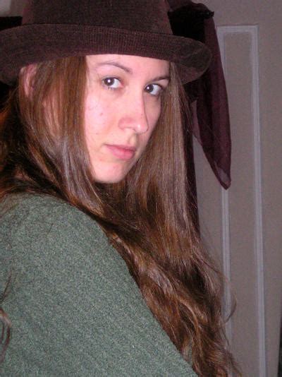 The Brown Hat By Dasewiggewitter On Deviantart
