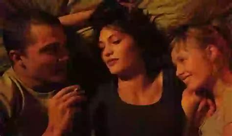 Ten Mainstream Movies Where Actors Have Actual Unsimulated Sex In Them