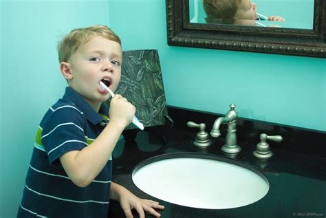 How To Properly Brush Floss Madison MS Madison Periodontics Implantology