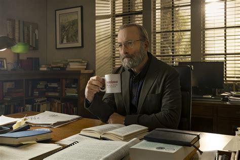 Bob Odenkirk Drives The Dramedy In New Amc Series Lucky Hank