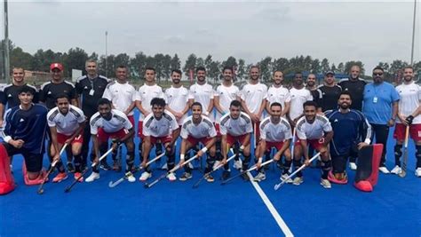 وزير الرياضة يهنئ منتخب الهوكي الأرضي بالتأهل للنهائي الإفريقي