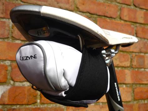 Review Lezyne Micro Caddy Small Roadcc