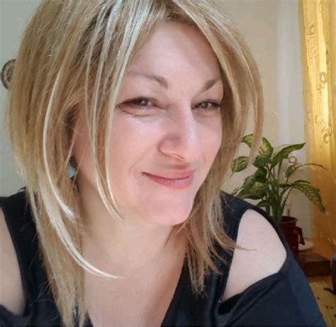 Hot Lady Escort Escort46