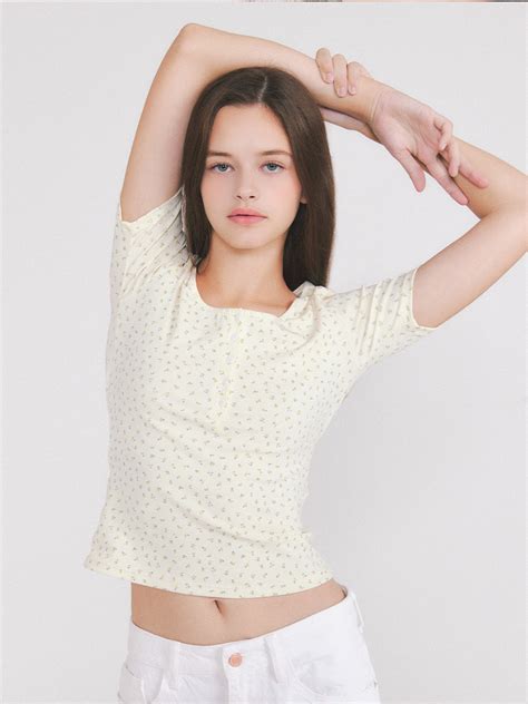 로리 반팔 탑 Hago 하고