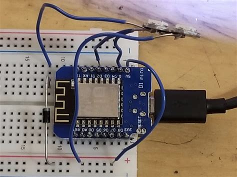 reactive sub 10 arduino christmas lights